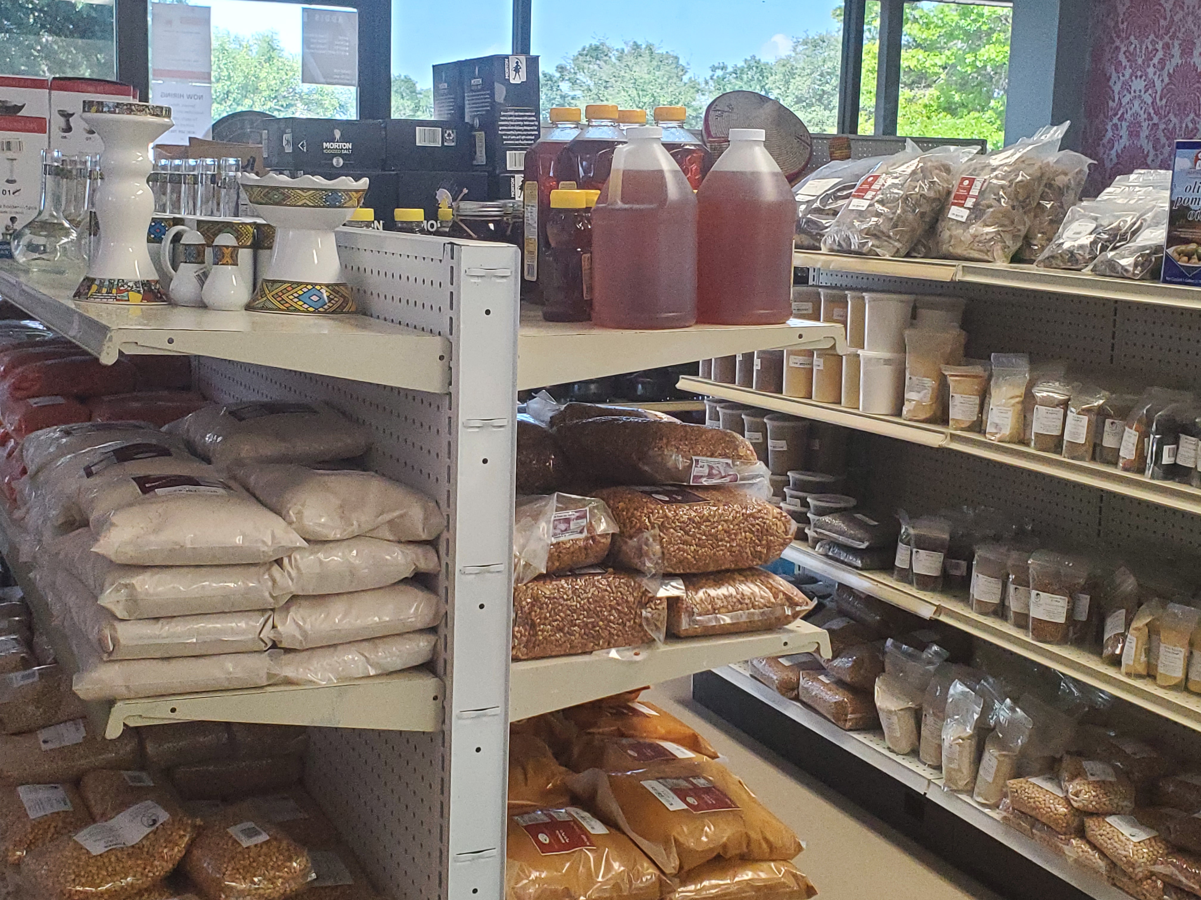Megenagna Mart & Cafe